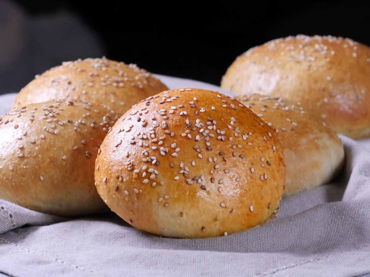 Burger Buns selber machen - perfekt fluffig - Mehr Genuss