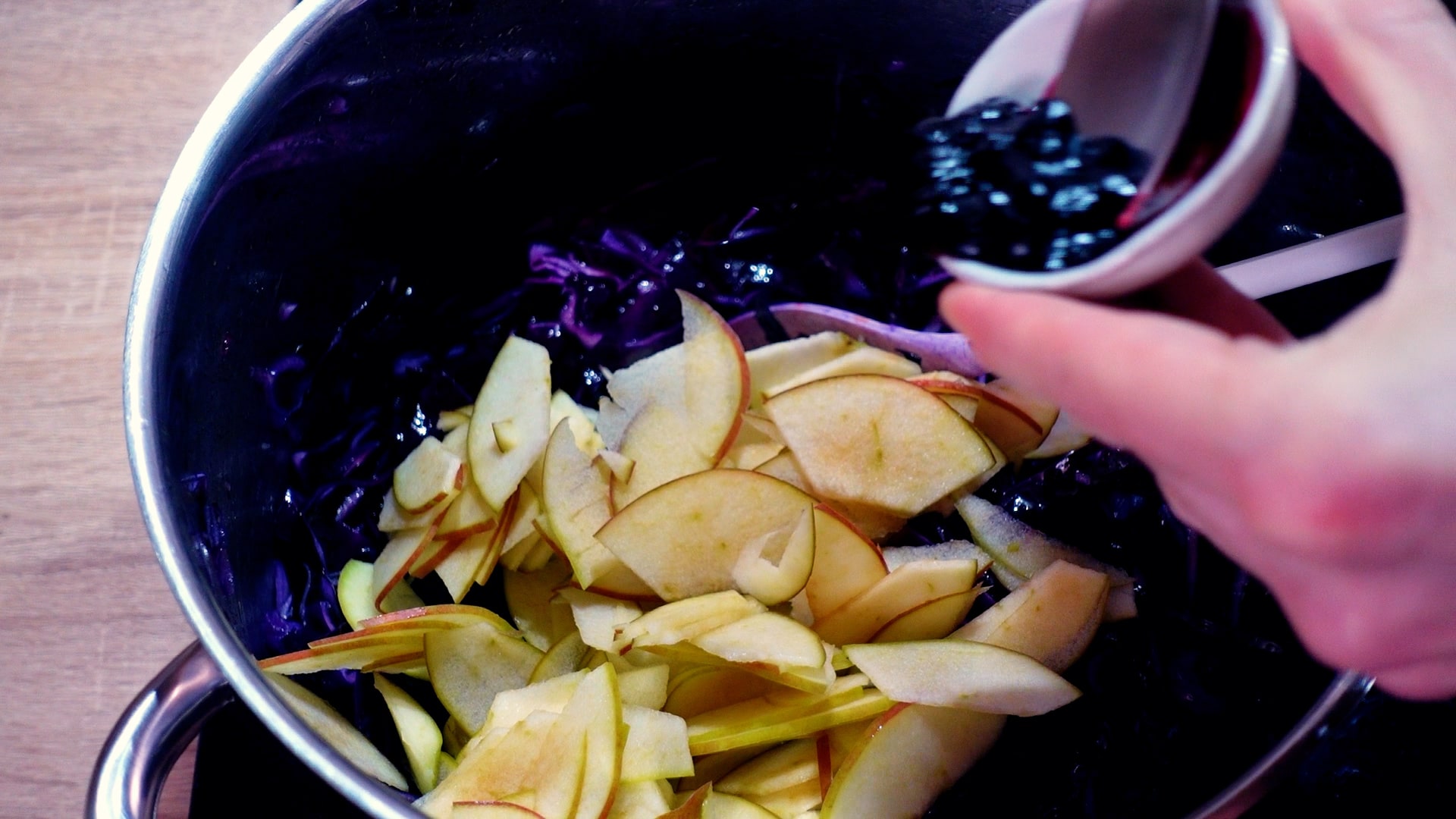 Rotkohl selber machen! fruchtig, würzig, lecker! - Mehr Genuss