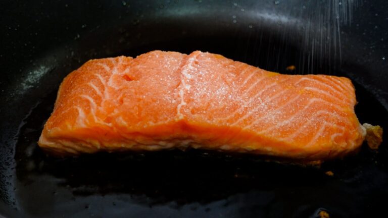 Fisch braten - So gelingt es dir ganz einfach! - Mehr Genuss
