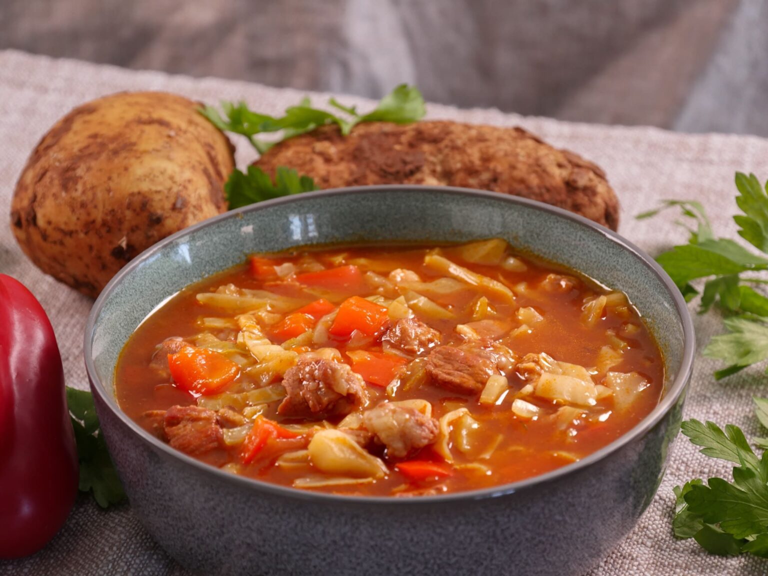 Szegediner Gulasch - So gelingt dir der Klassiker - Mehr Genuss